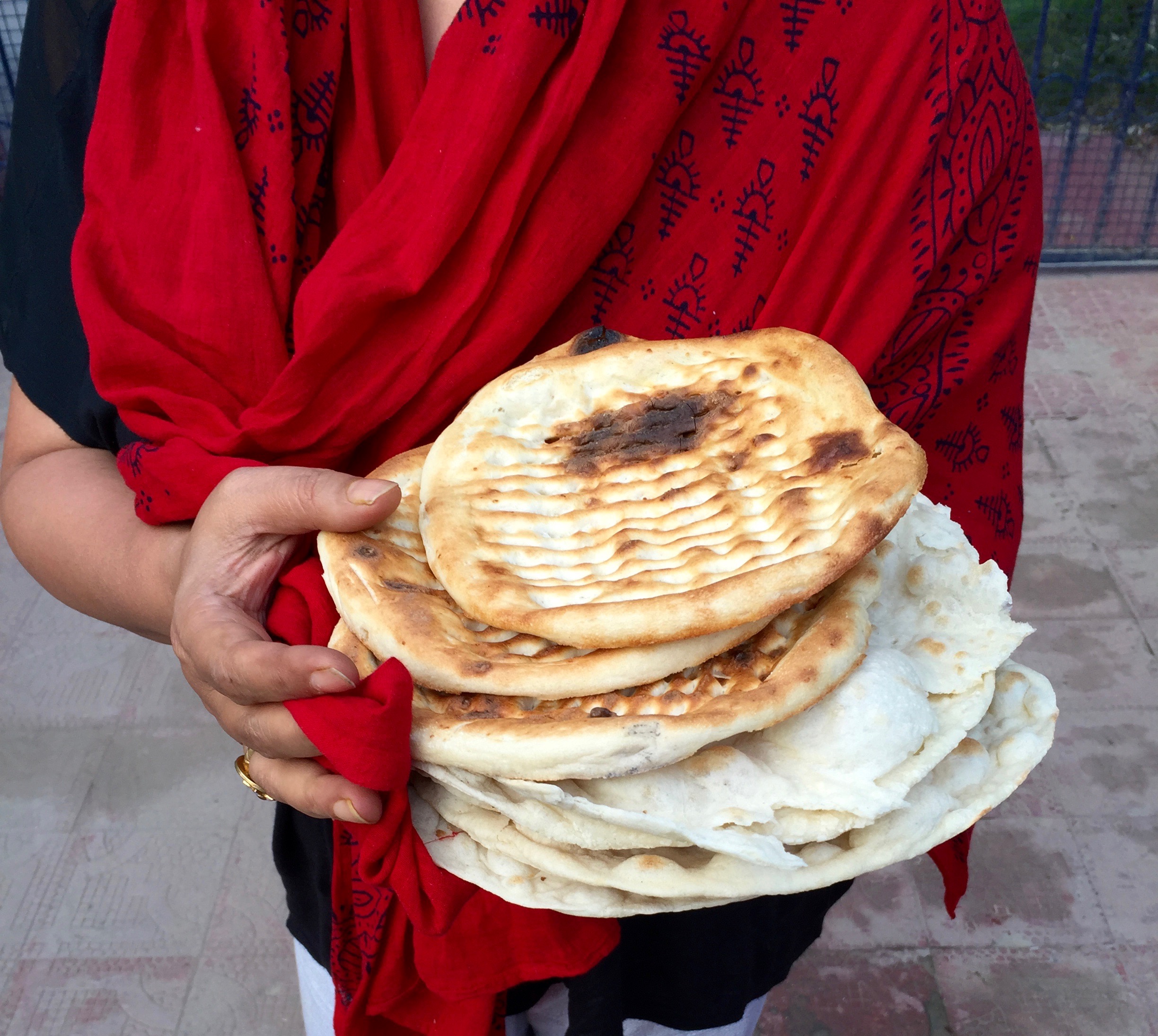 Tales of Kashmiri breads – Girda and Lavasa – Food For The Soul
